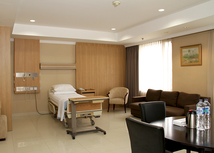 Siloam Hospitals Lippo Village | First Reit